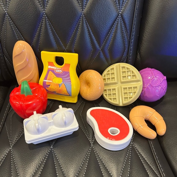 Little Tikes | Toys | Little Tikes Play Food Set | Poshmark